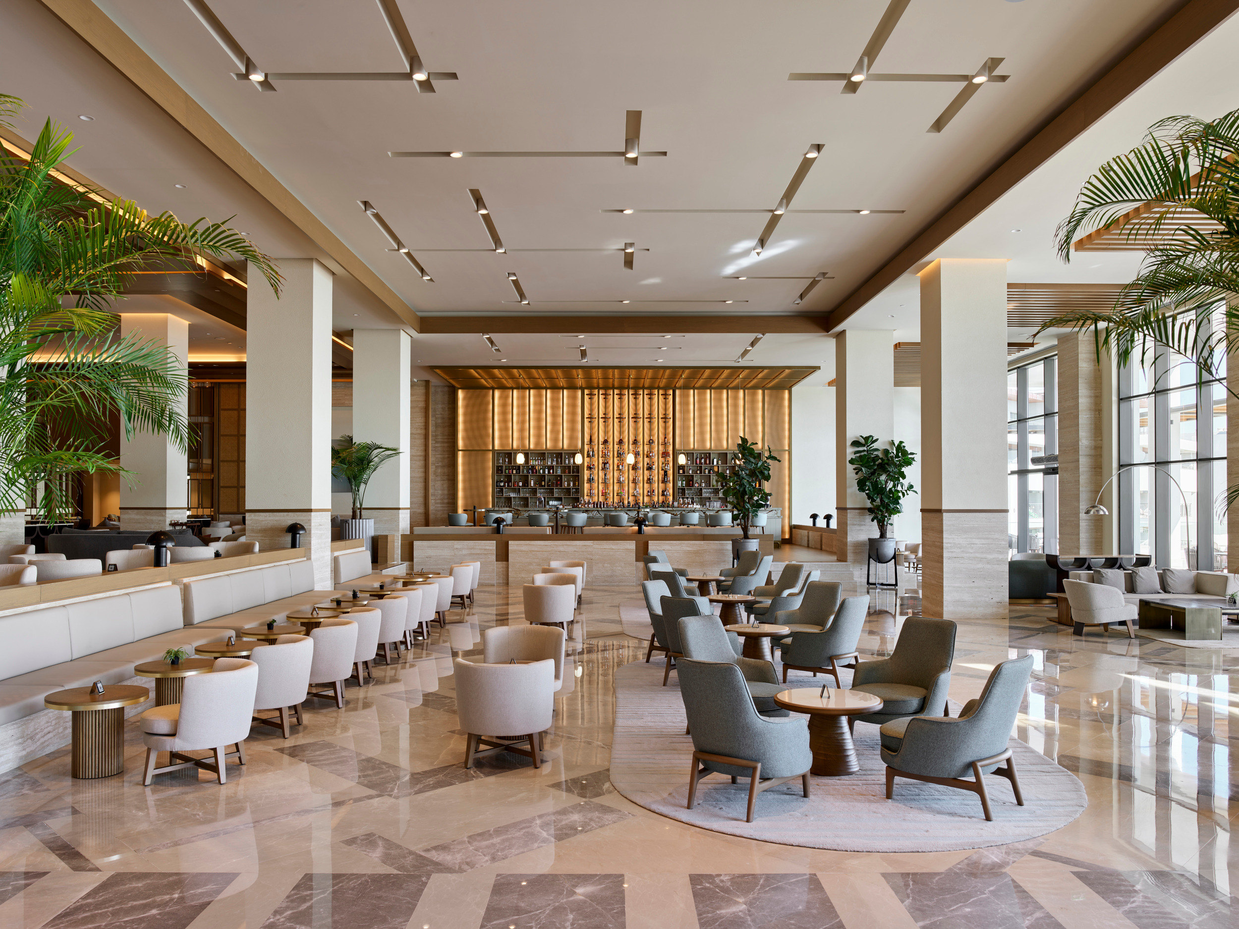 Ease Lobby Lounge Bar & Terrace